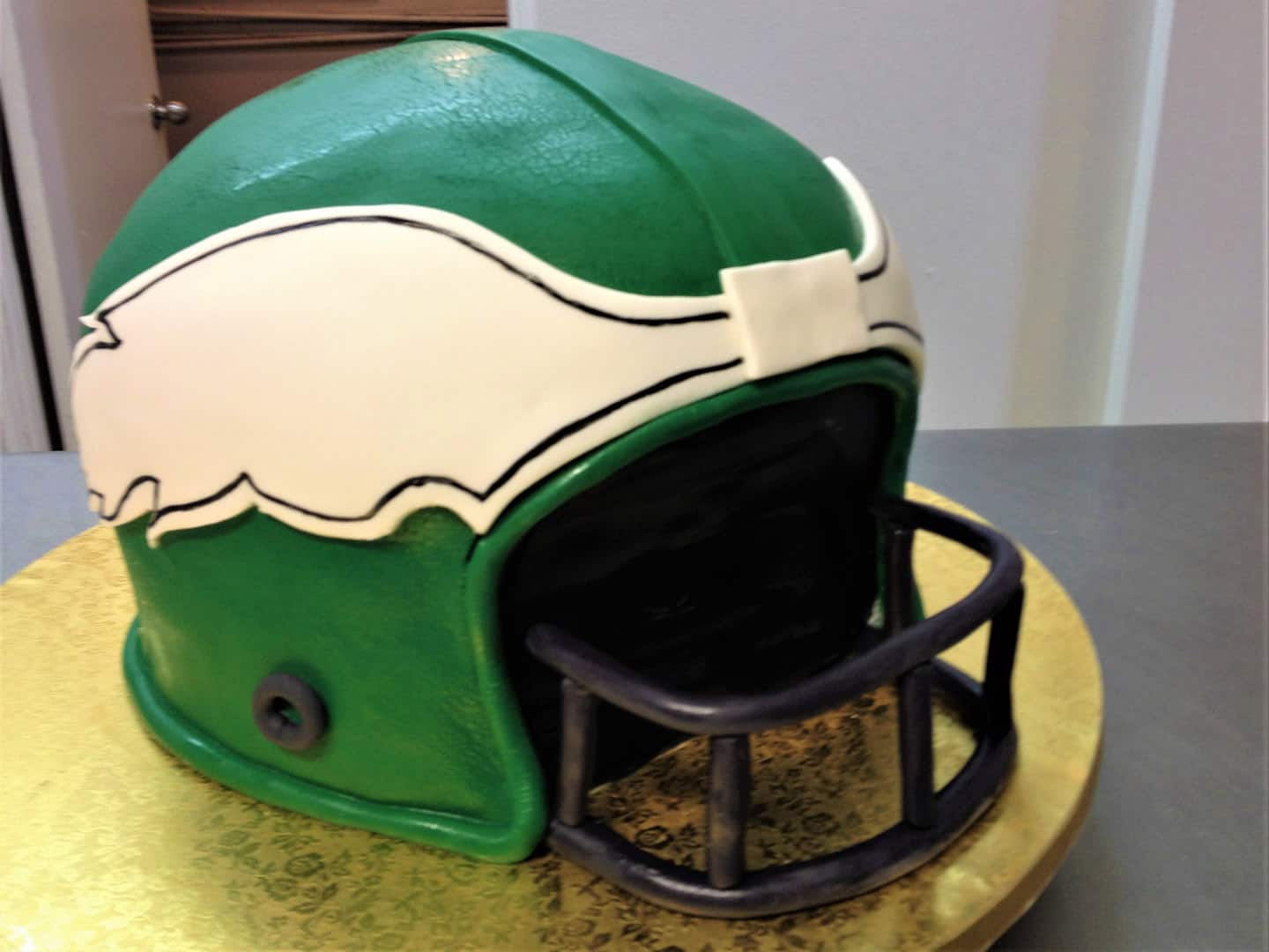 3-D Sculpted Cakes - Sugarplum Cake Shoppe