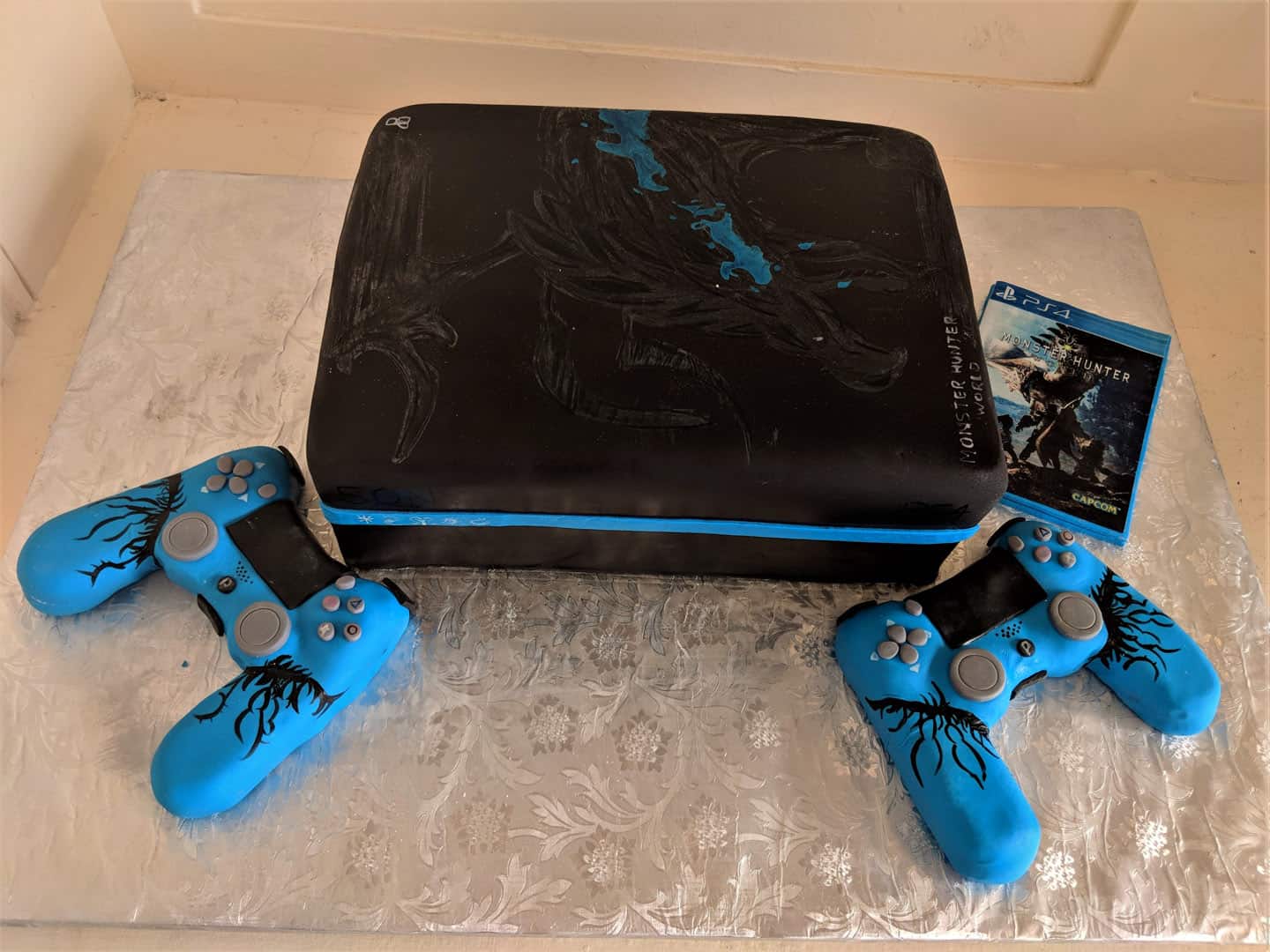 3-D Sculpted Cakes - Sugarplum Cake Shoppe